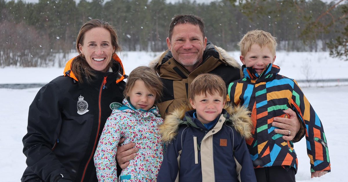 Steve Backshall’s Family Long Weekend in the Arctic - Journeysmiths